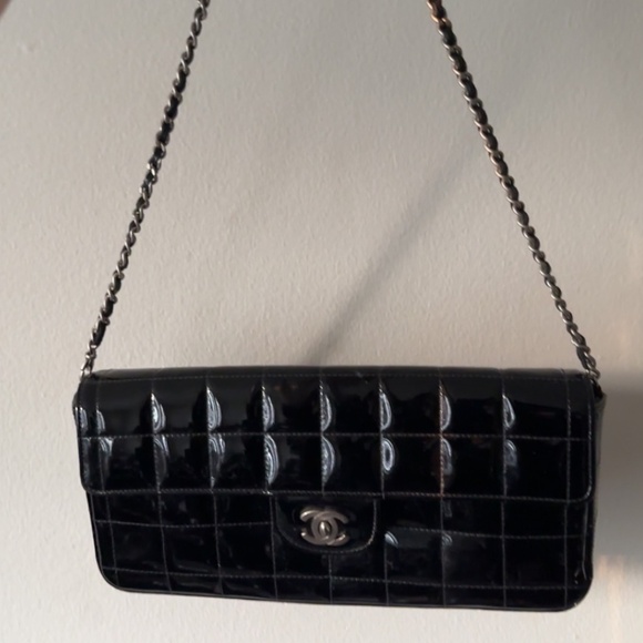 CHANEL | Bags | Chanel Vintage Square Quilt Ew Flap Bag | Poshmark